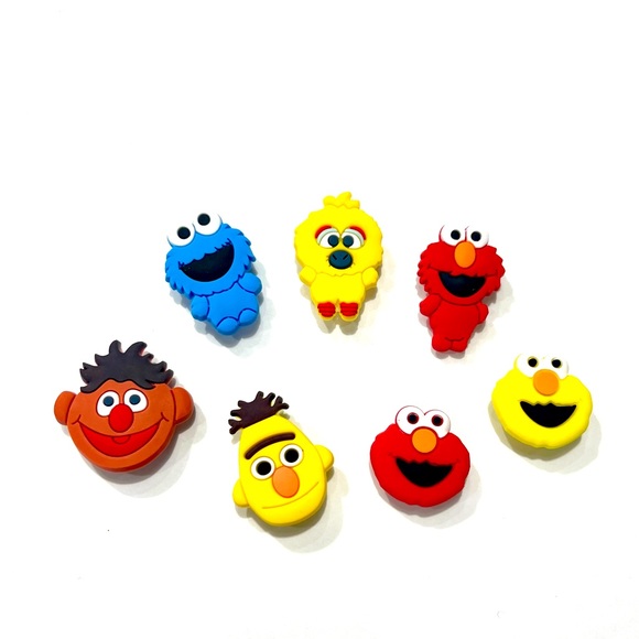 Sesame Street | Accessories | Sesame Street Jibbitz Croc Charms Set Of ...